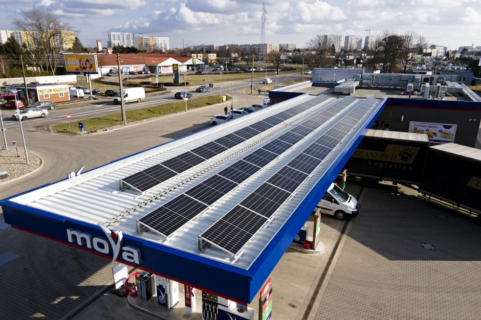 20. stacja paliw Moya z instalacją fotowoltaiczną