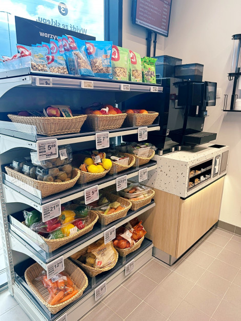 Auchan Go. Nowy bezobsługowy format rozrośnie się do 40 placówek (zdjęcia)