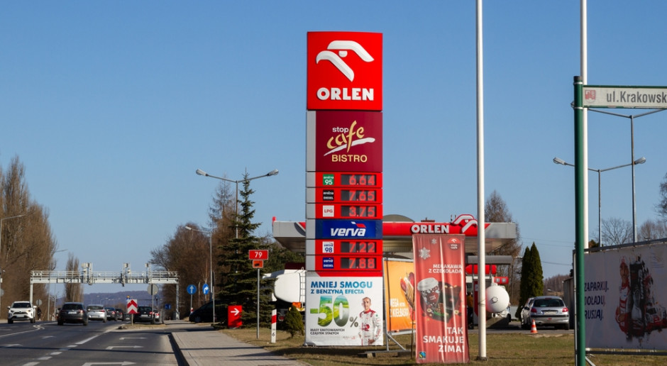 Orlen wraca z promocją. 30 i 40 gr. taniej na litrze benzyny