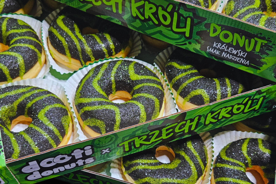 Oficjany Donut Trzech Króli w sklepach