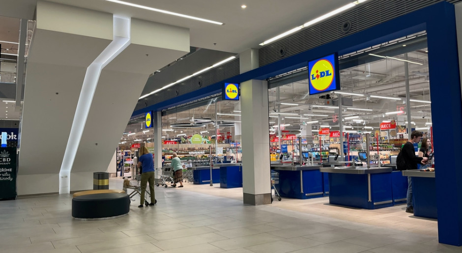 Lidl otwiera nowy format sklepu. Kolejka na kilka godzin