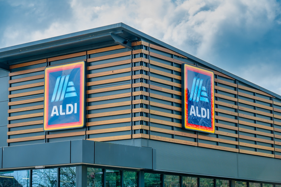 Aldi wprowadziło kontrowersyjną opłatę dla klientów. Nowe rozwiązanie budzi wątpliwości