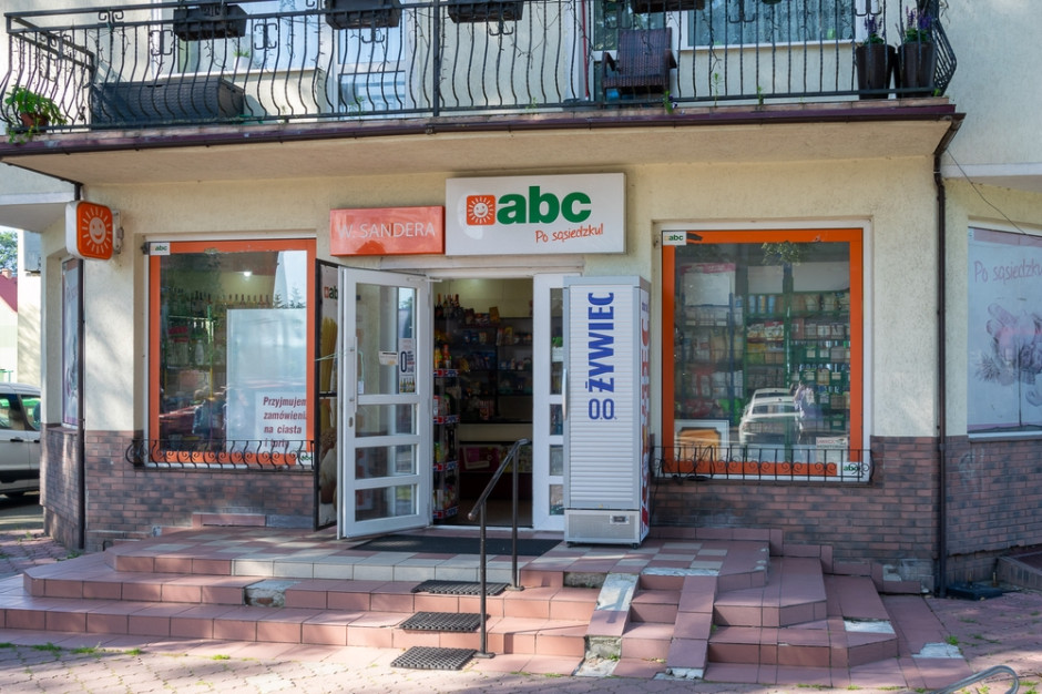 Pierwszy kwartał pod lupą: Dino przyspiesza, Eurocash się kurczy