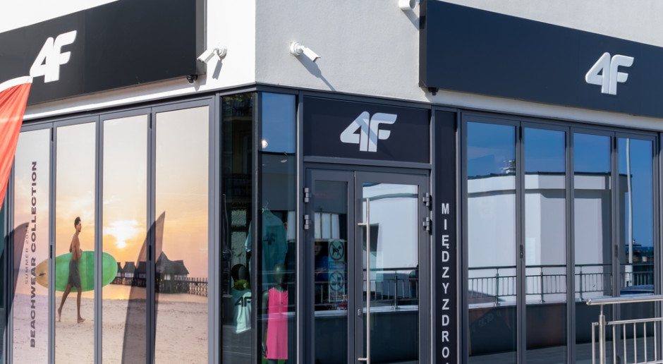 Wszystkie ręce na pokład dla 4F. OTCF ogranicza Outhorn i tnie zatrudnienie