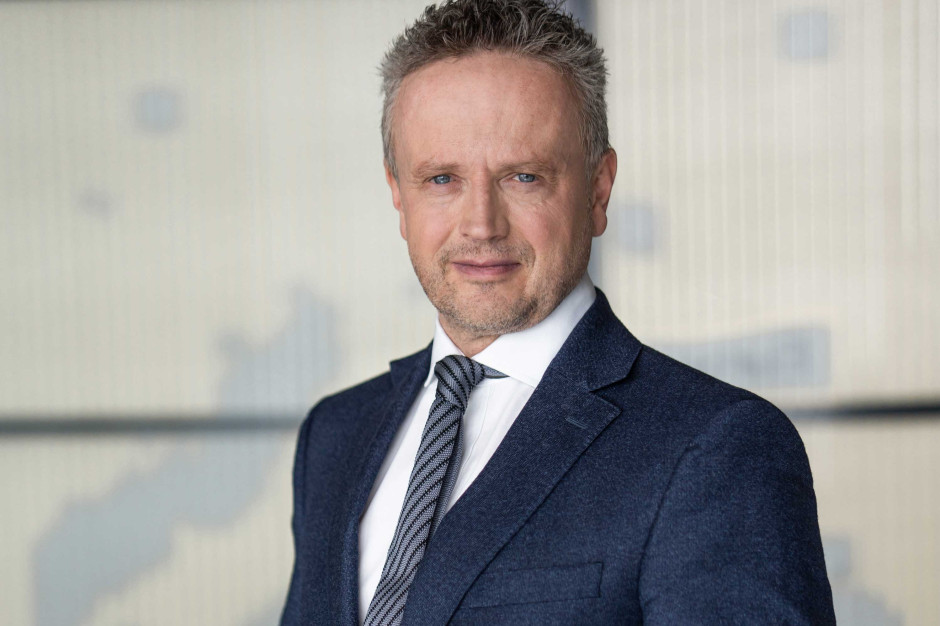 Nieruchomości komercyjne w Polsce: liczba transakcji rośnie, wartość spada