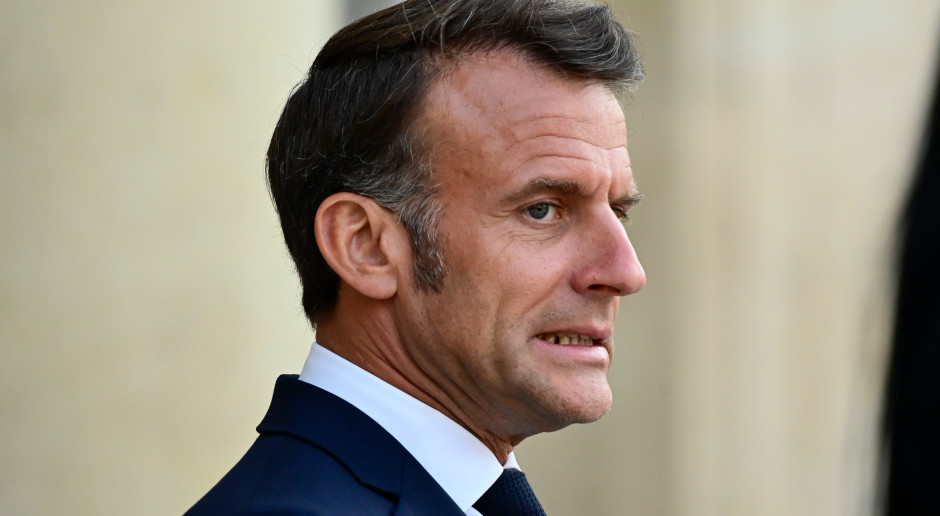 Brylował w nich Emmanuel Macron, a wtedy stały się hitem. Producent ...
